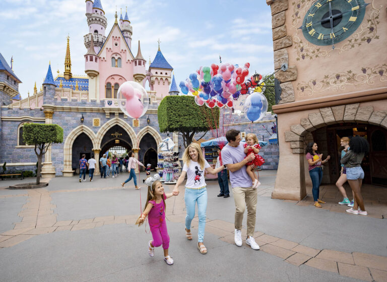 U.S. Theme Park Capitals: Family Fun Guide - Visit The USA